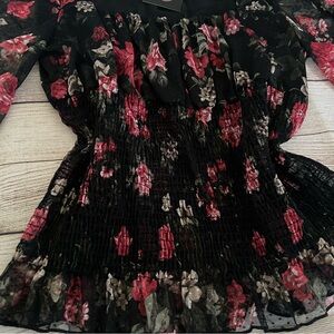 Tops | Roses Plus Size Top | Poshmark